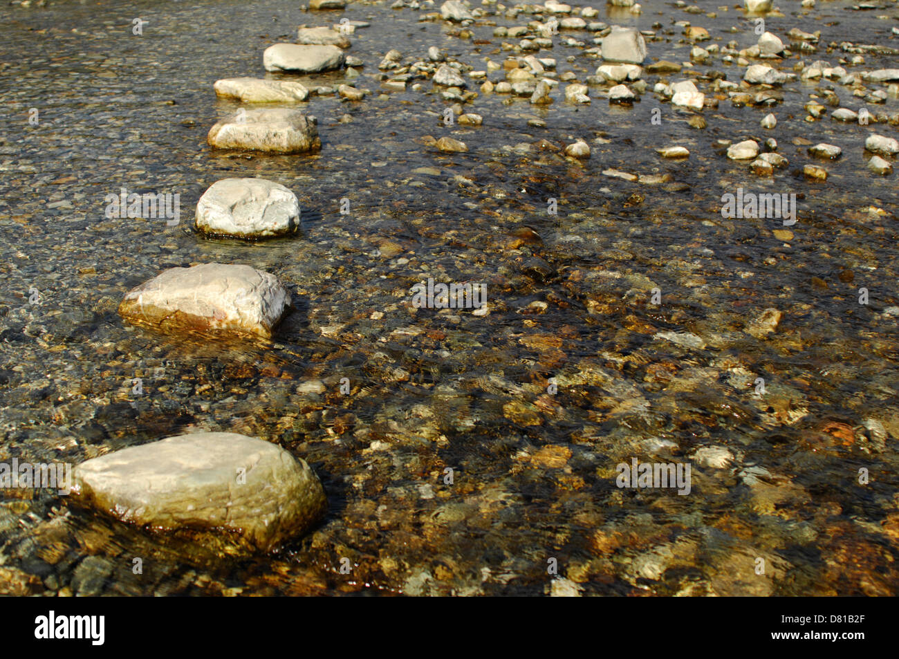 stepping stones in a stream Stock Photo - Alamy