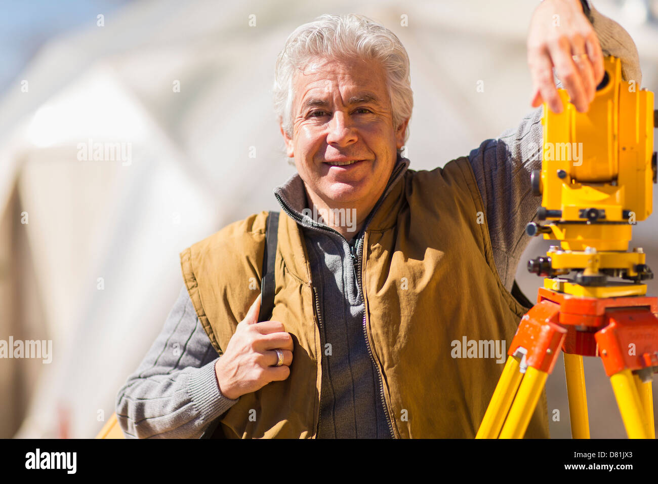 Surveyor hi-res stock photography and images - Alamy