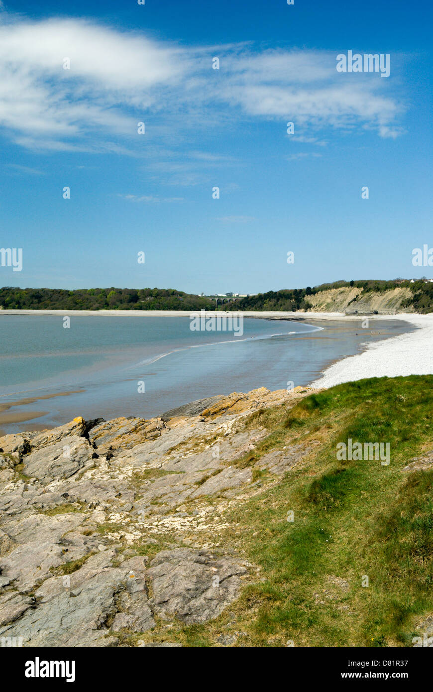 cold knap beach looking towards porthkerry, barry, vale of glamoergan ...