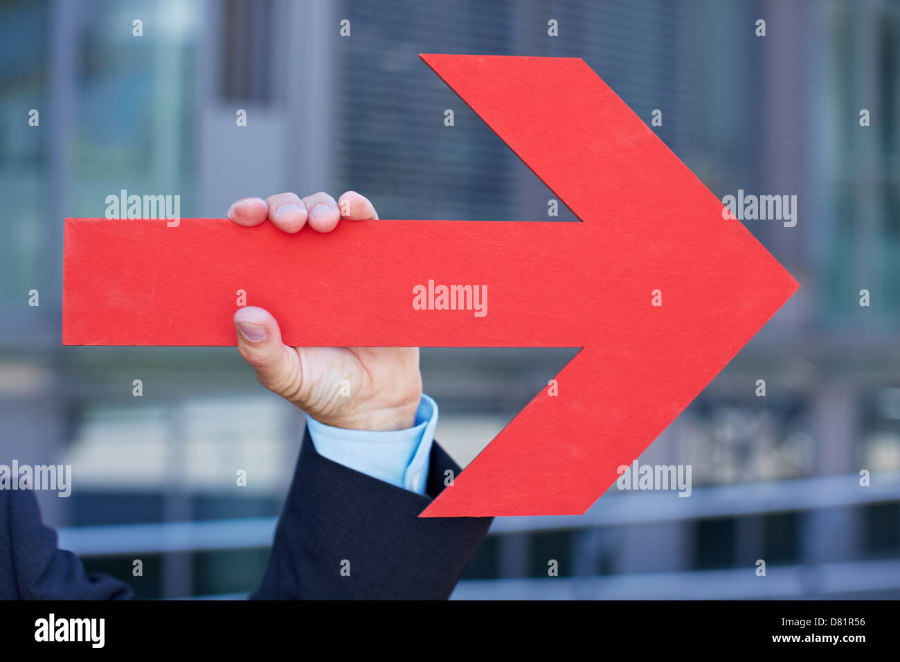 Arrow right symbol hi-res stock photography and images - Alamy