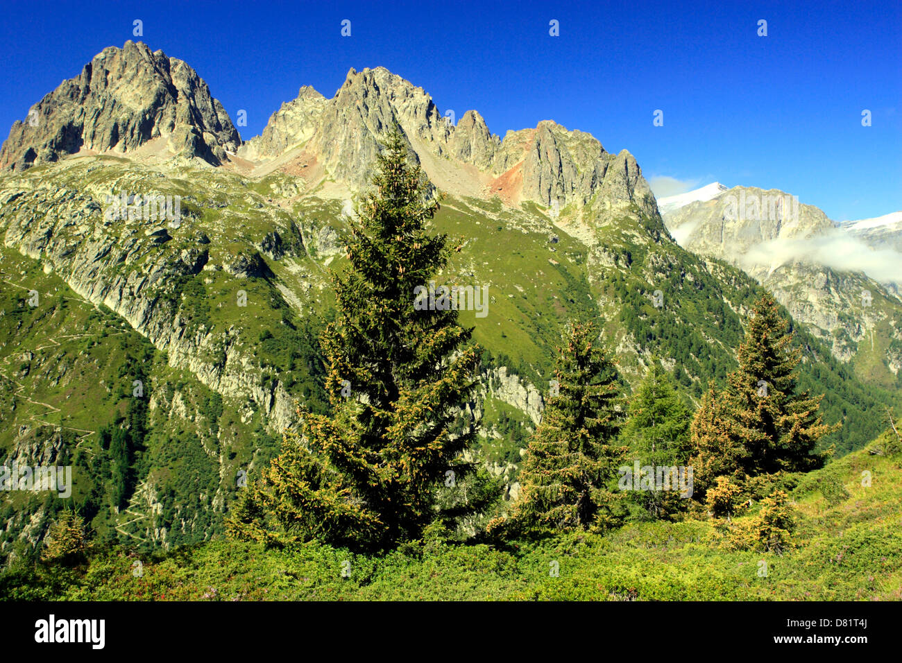 Aiguilles rouges massif hi-res stock photography and images - Alamy