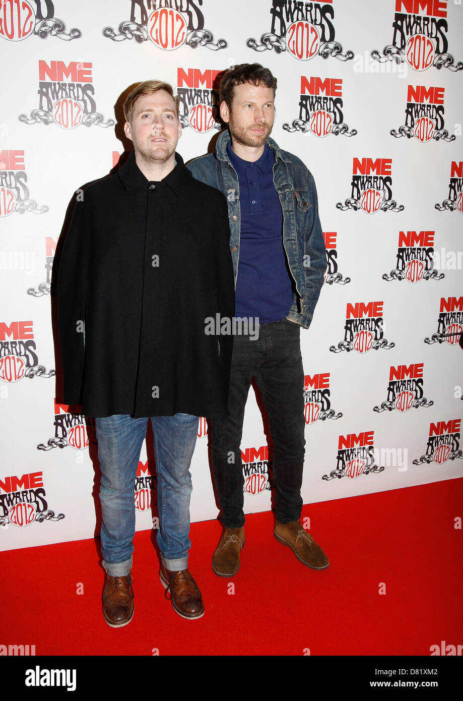 Simon rix of kaiser chiefs the nme hi-res stock photography and images ...