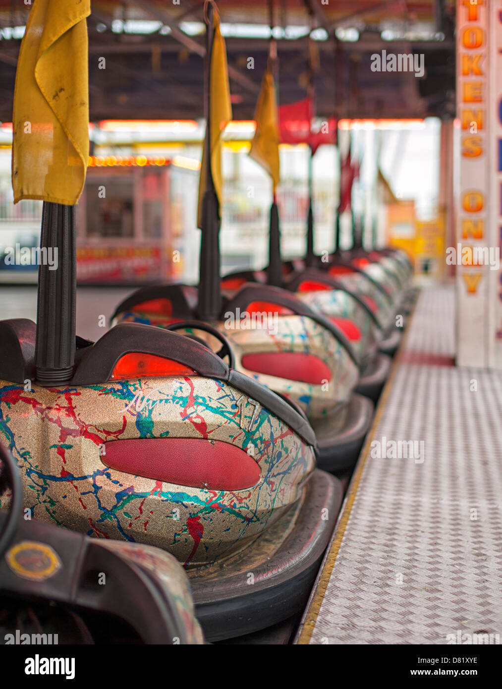 Bumper cars awaiting drivers on Brighton Pier Stock Photo - Alamy