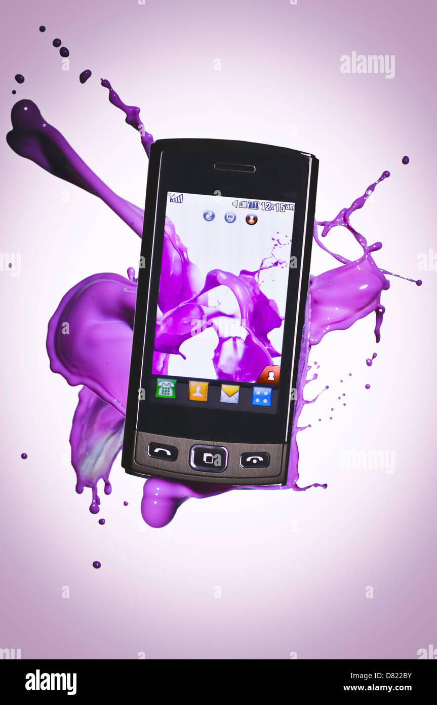 Purple liquid splash hi-res stock photography and images - Alamy
