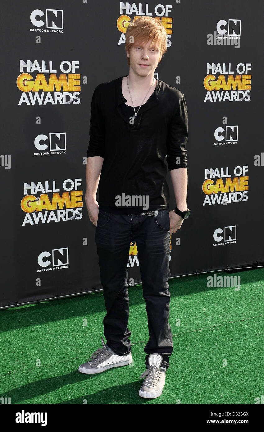 Adam Hicks 2012 Cartoon Network Hall of Game Awards at Barker Hangar ...