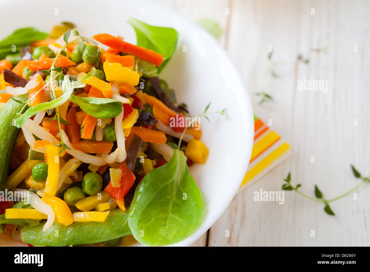 Roasted vegetable mix in a white bowl, food closeup Stock Photo - Alamy