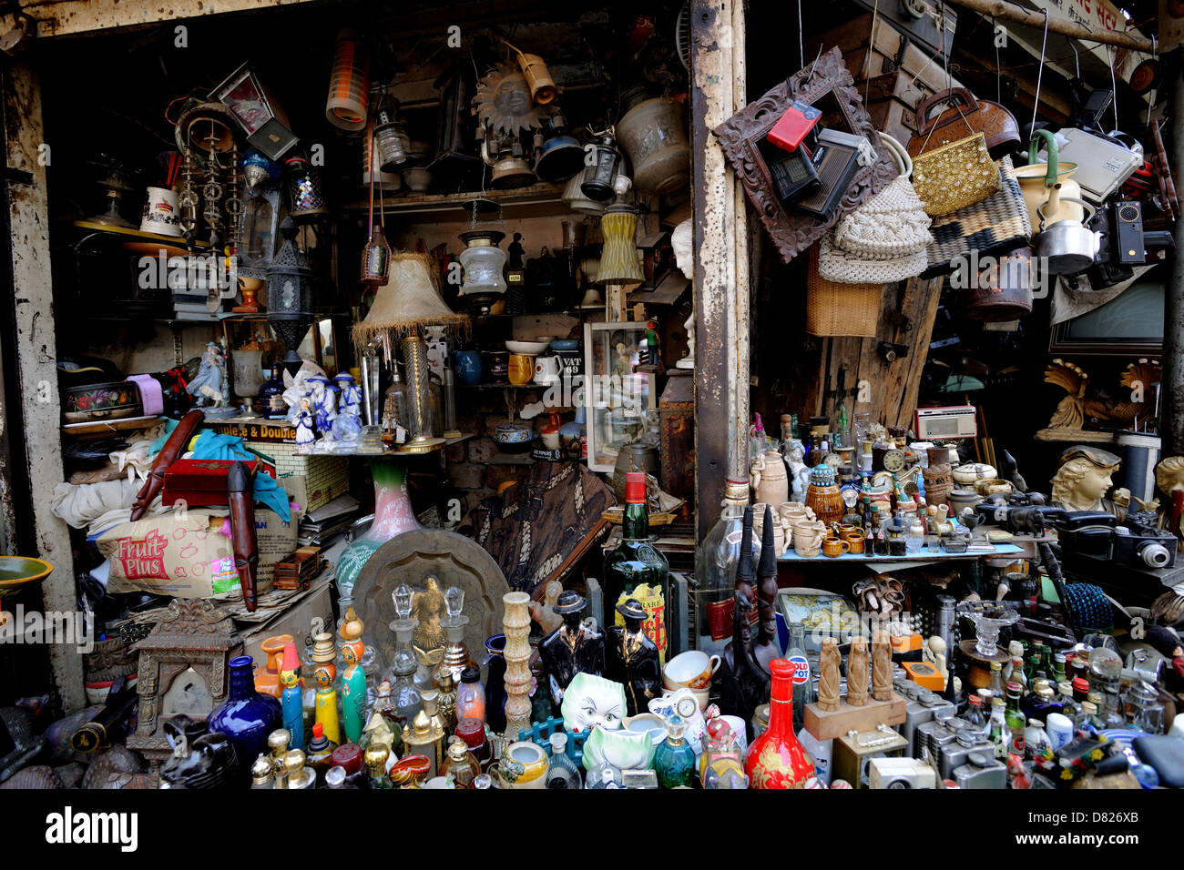 Flea Market Stall in Chor Bazaar,Thieves market,Bombay,India Stock ...