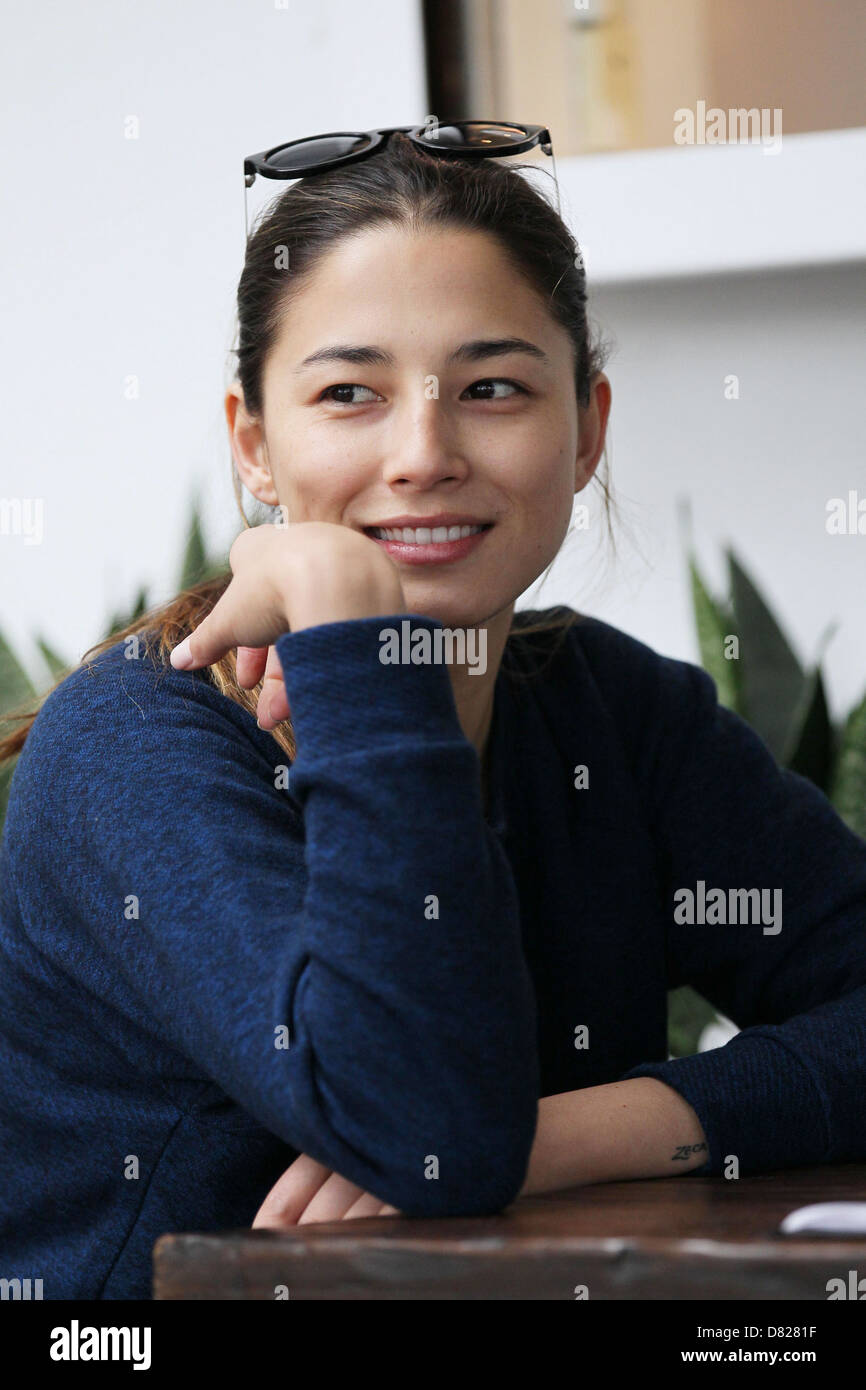 Sports Illustrated Swimsuit model Jessica Gomez has lunch at Fred Segal ...