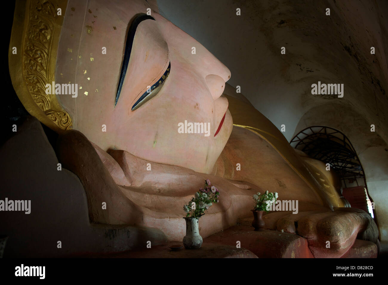 Laying buddha hi-res stock photography and images - Alamy