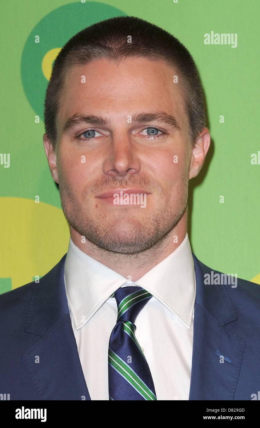 New York, USA. 16th May 2013. Stephen Amell at arrivals for THE CW ...