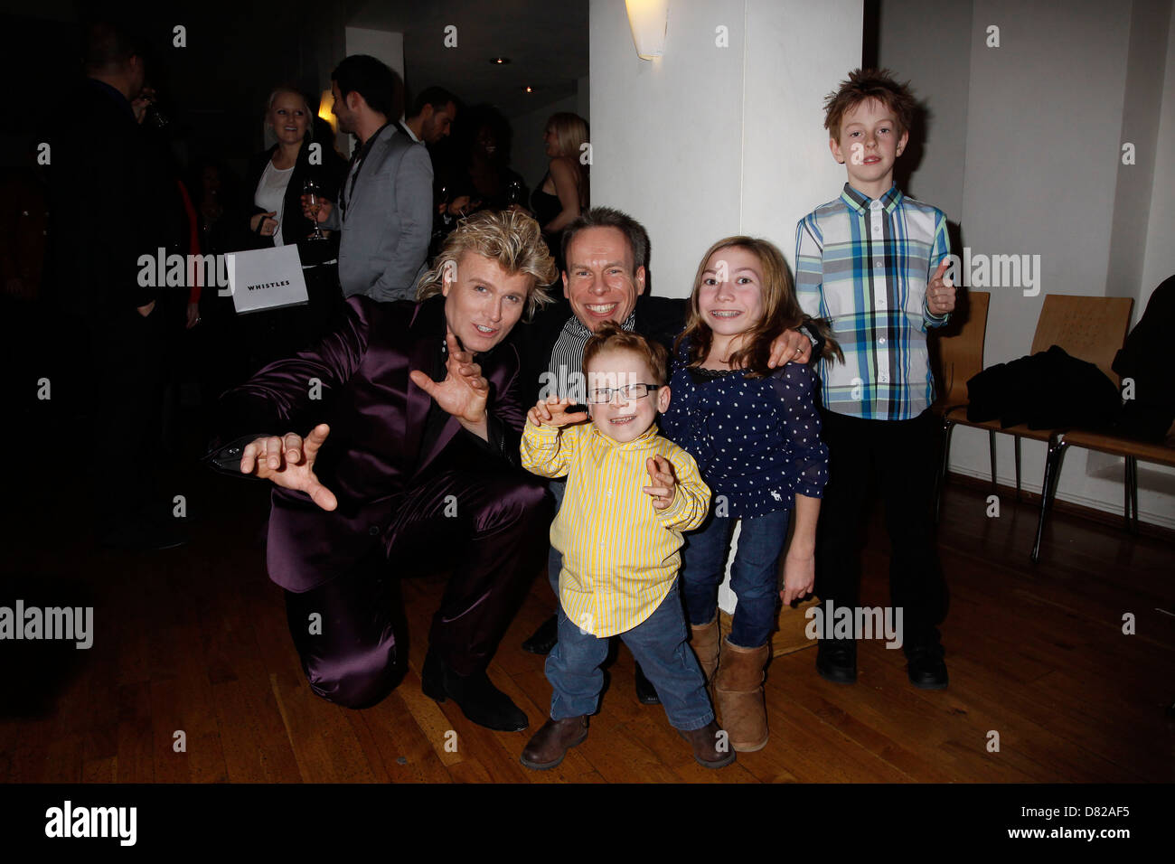 Hans Klok with Warwick Davis and his children Harrison and Annabel ...