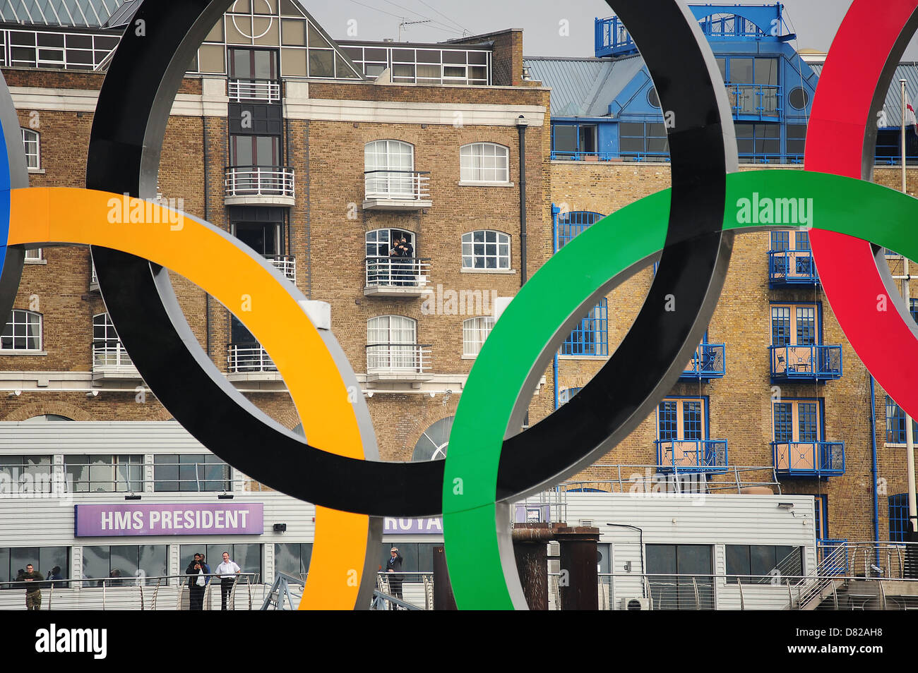 Olympic Rings on The River Thames - launch London, England - 28.02.12 ...