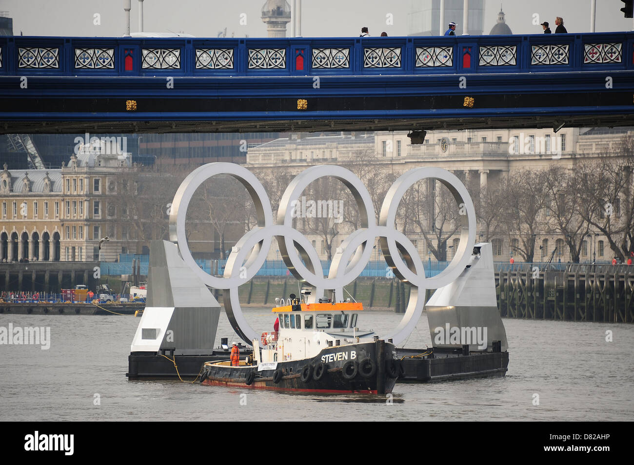 Olympic Rings on The River Thames - launch London, England - 28.02.12 ...