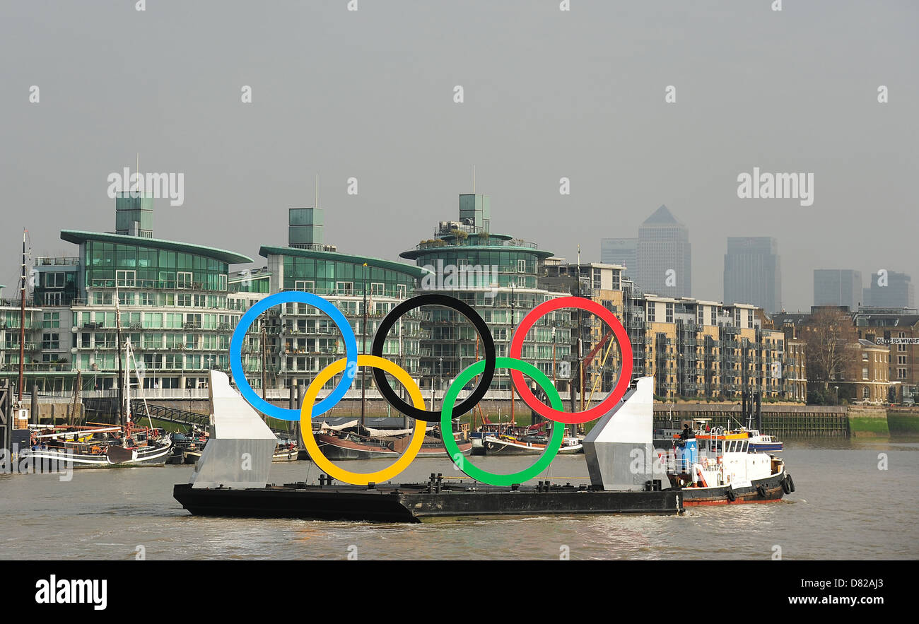 Olympic Rings on The River Thames - launch London, England - 28.02.12 ...