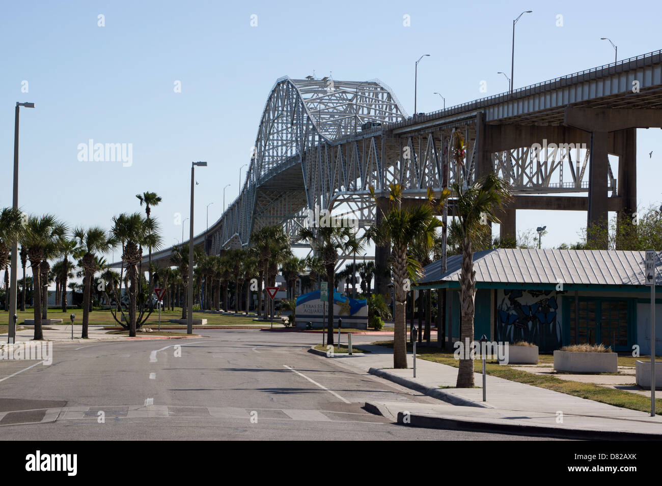 Texas street bridge hi-res stock photography and images - Alamy