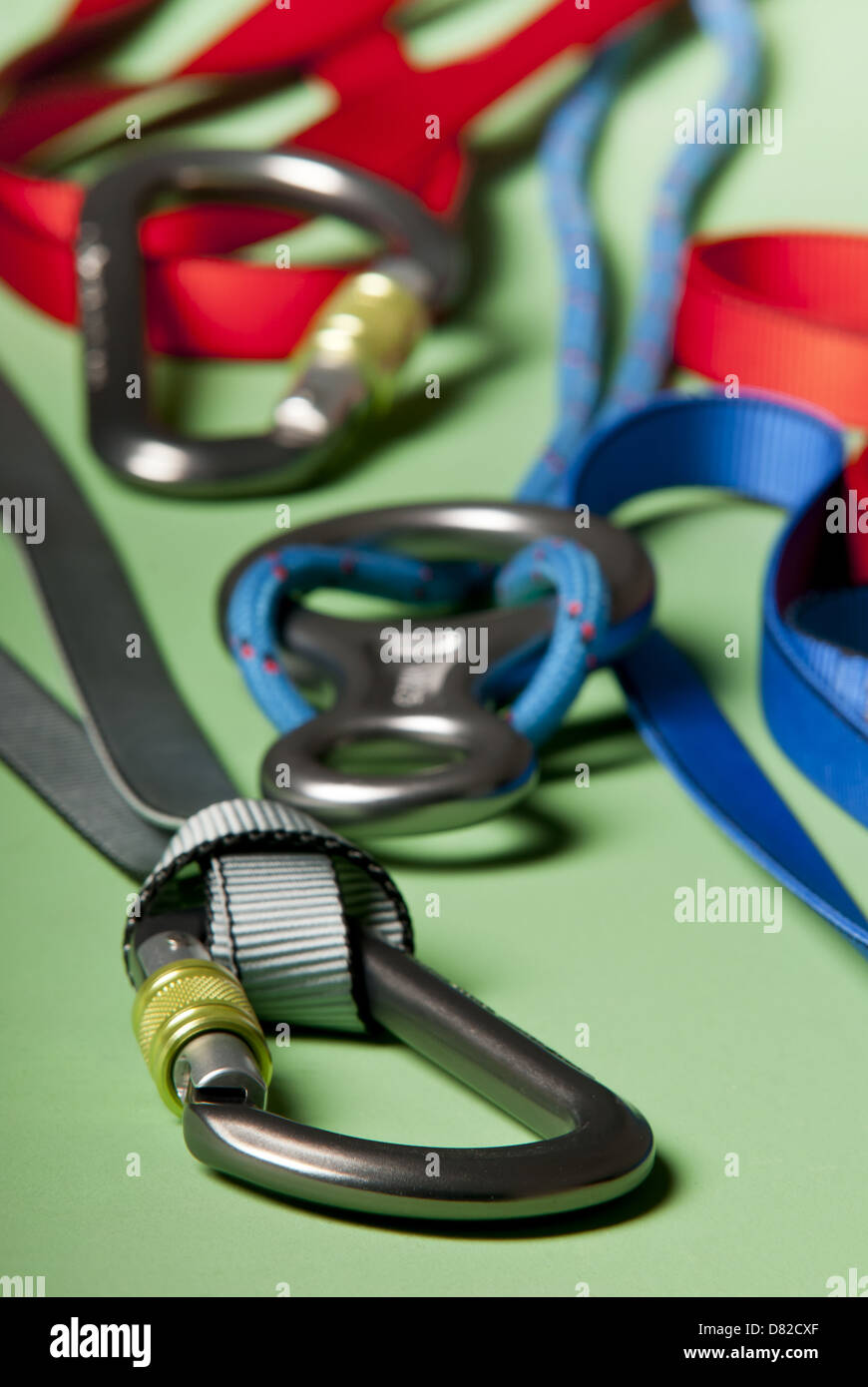 Link ring hi-res stock photography and images - Alamy