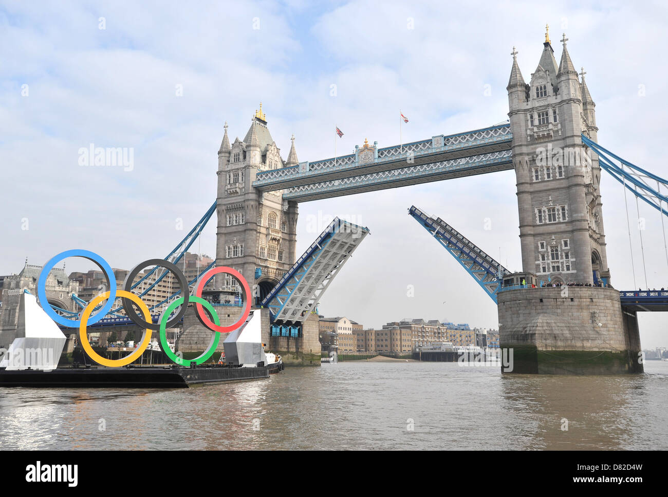 Olympic Rings on The River Thames - launch. London, England - 28.02.12 ...