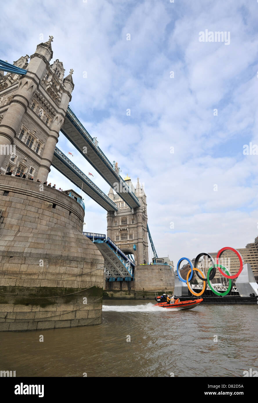 Olympic Rings on The River Thames - launch. London, England - 28.02.12 ...