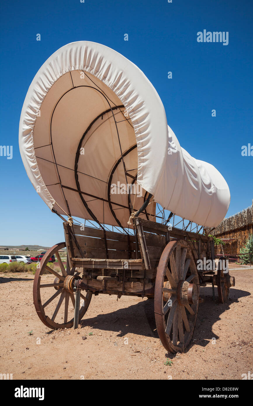 Prairie schooner hi-res stock photography and images - Alamy