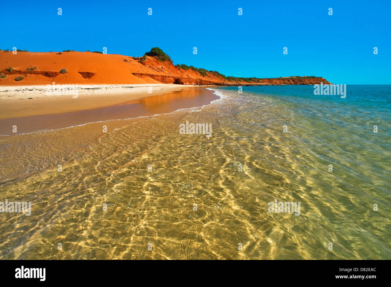 Red sea beaches hi-res stock photography and images - Alamy