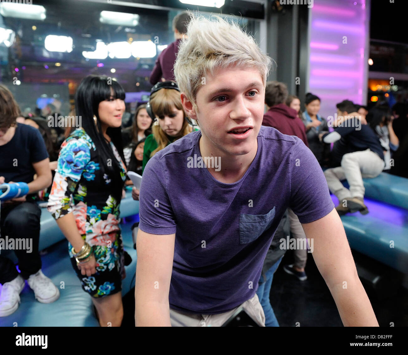 Niall Horan One Direction's first-ever live Canadian television ...