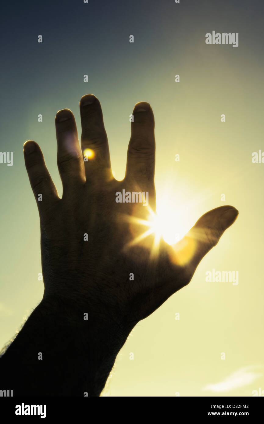Hand in silhouette hi-res stock photography and images - Alamy