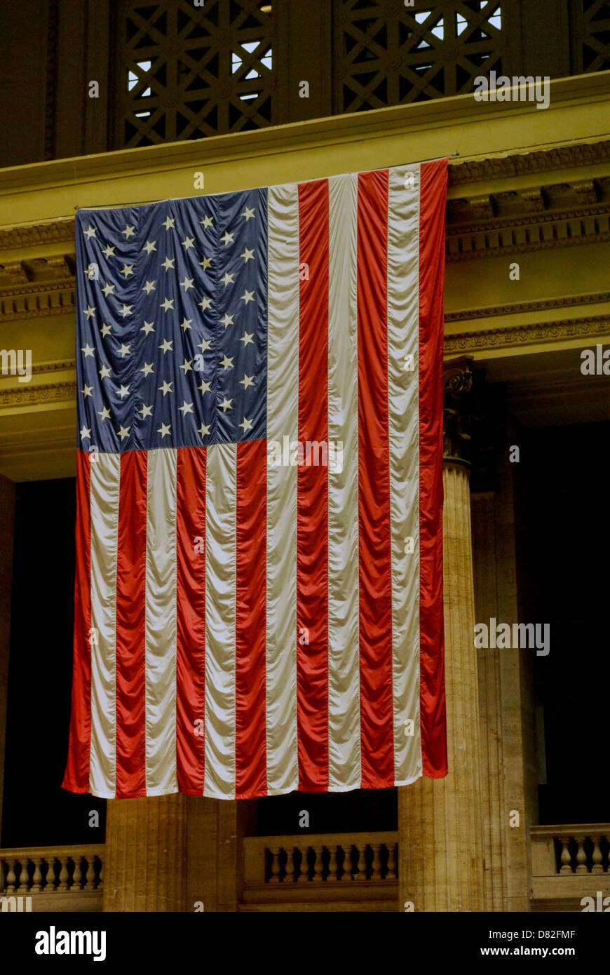 American flag great hall concourse hi-res stock photography and images ...
