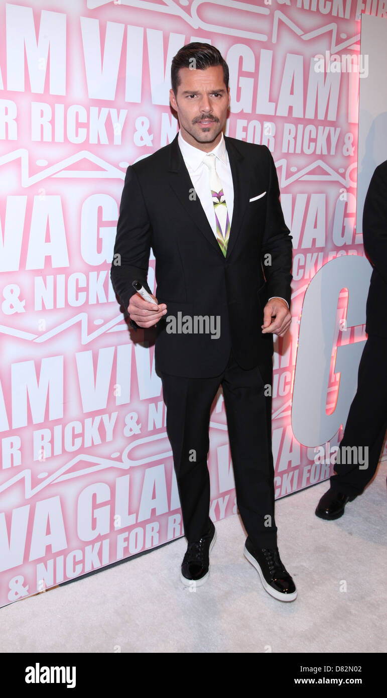 Ricky Martin the MAC Cosmetics Viva Glam Party at Stage 37 New York ...