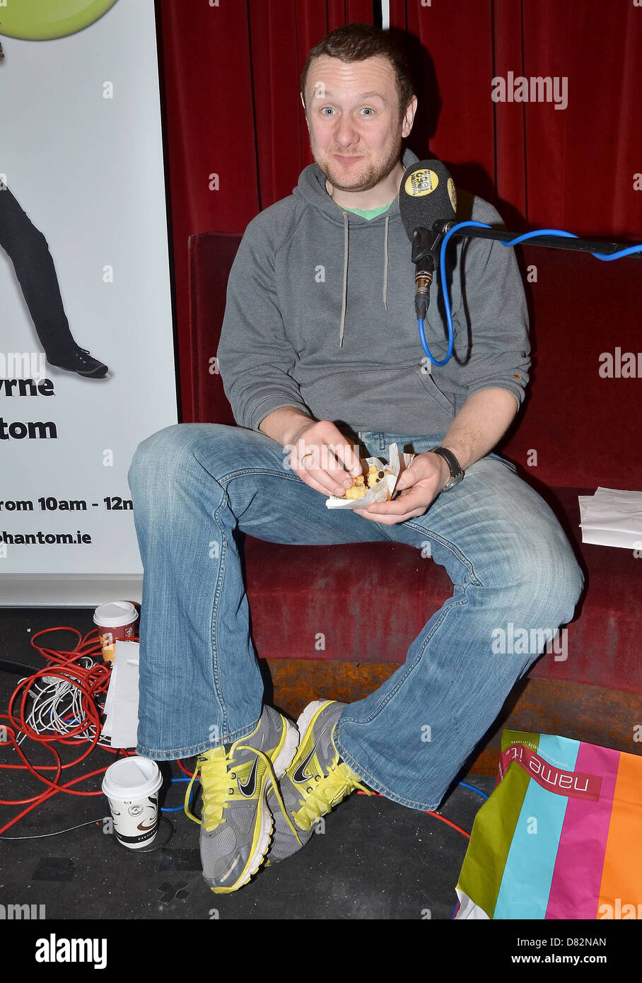 Jason Byrne Comedian Jason Byrne celebrates his 40th birthday with PJ ...