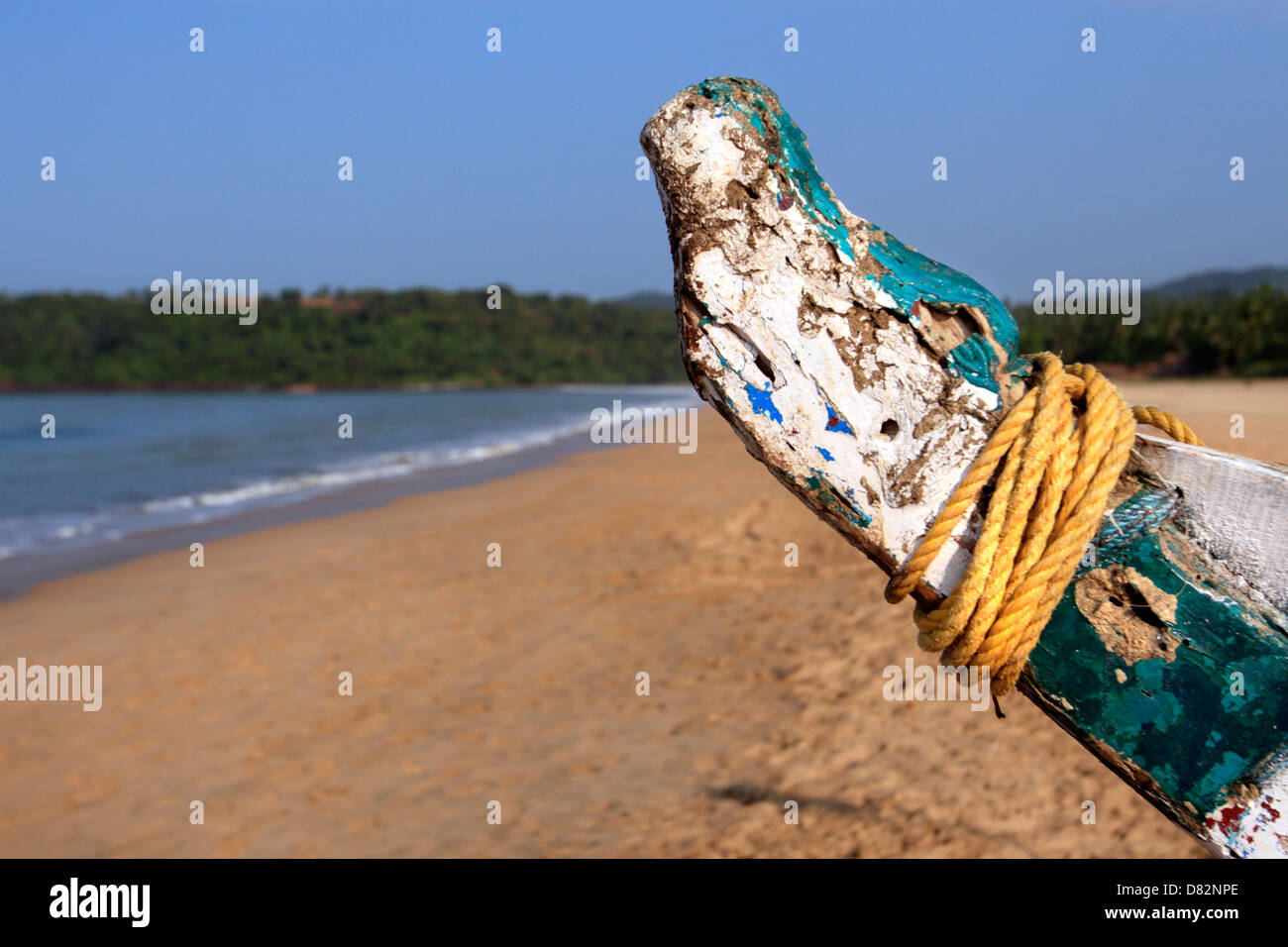 Prow of a traditional wooden outrigger fishing boat, Agonda Beach ...