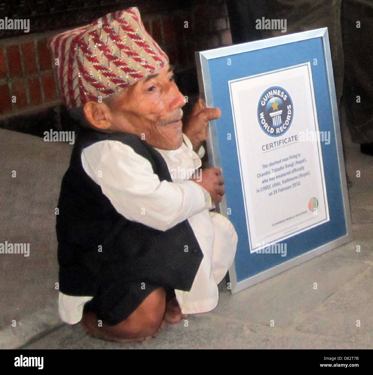 Worlds shortest man hi-res stock photography and images - Alamy