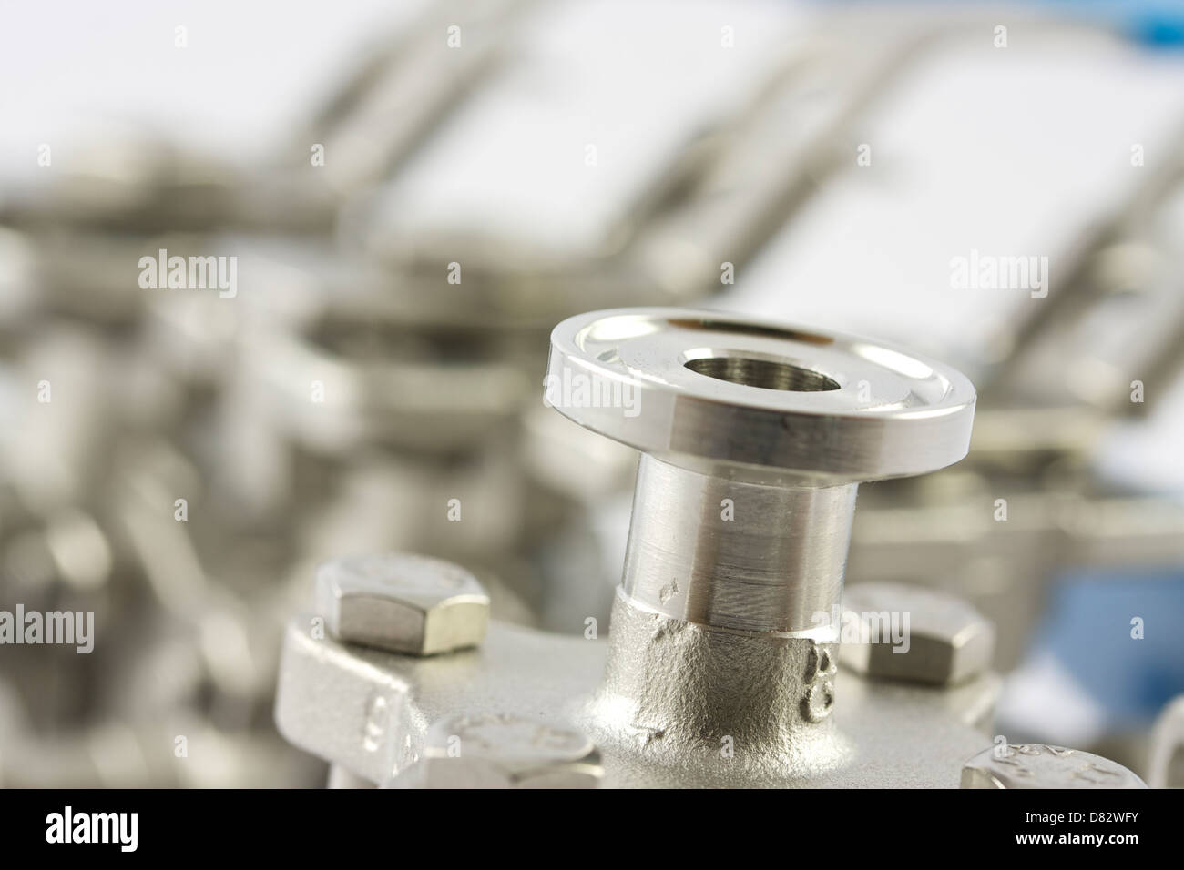 Flange connection detail hi-res stock photography and images - Alamy