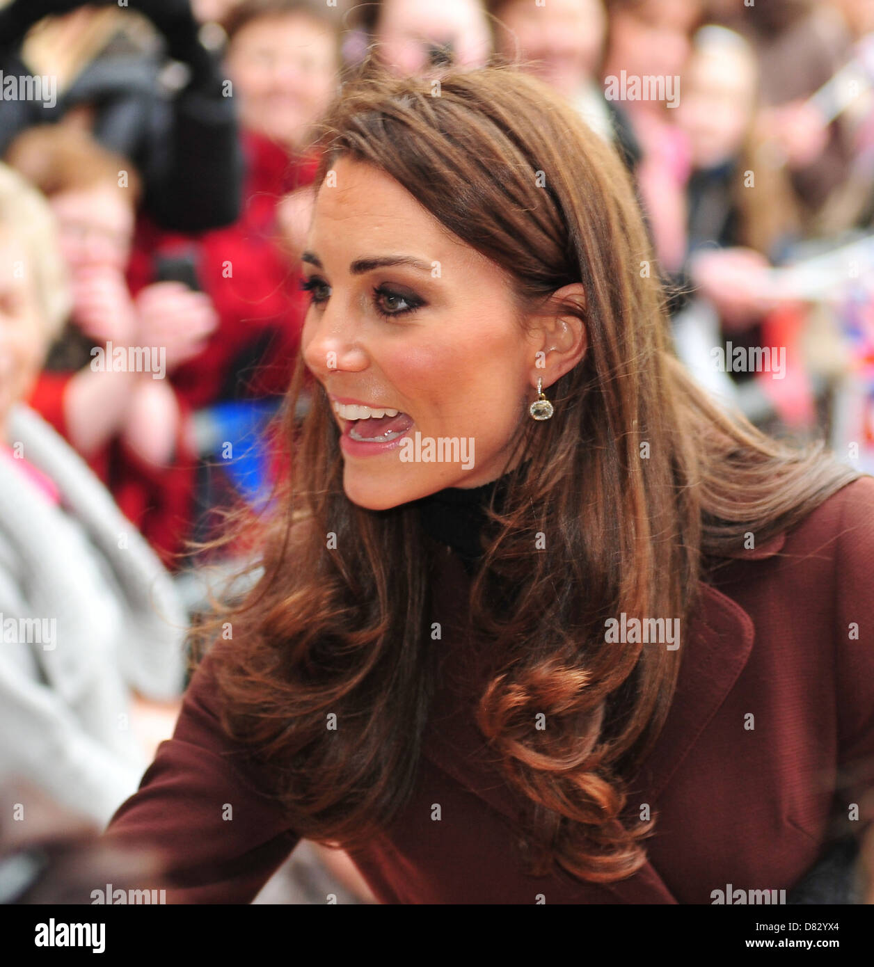 Catherine, Duchess of Cambridge aka Kate Middleton at Alder Hey ...