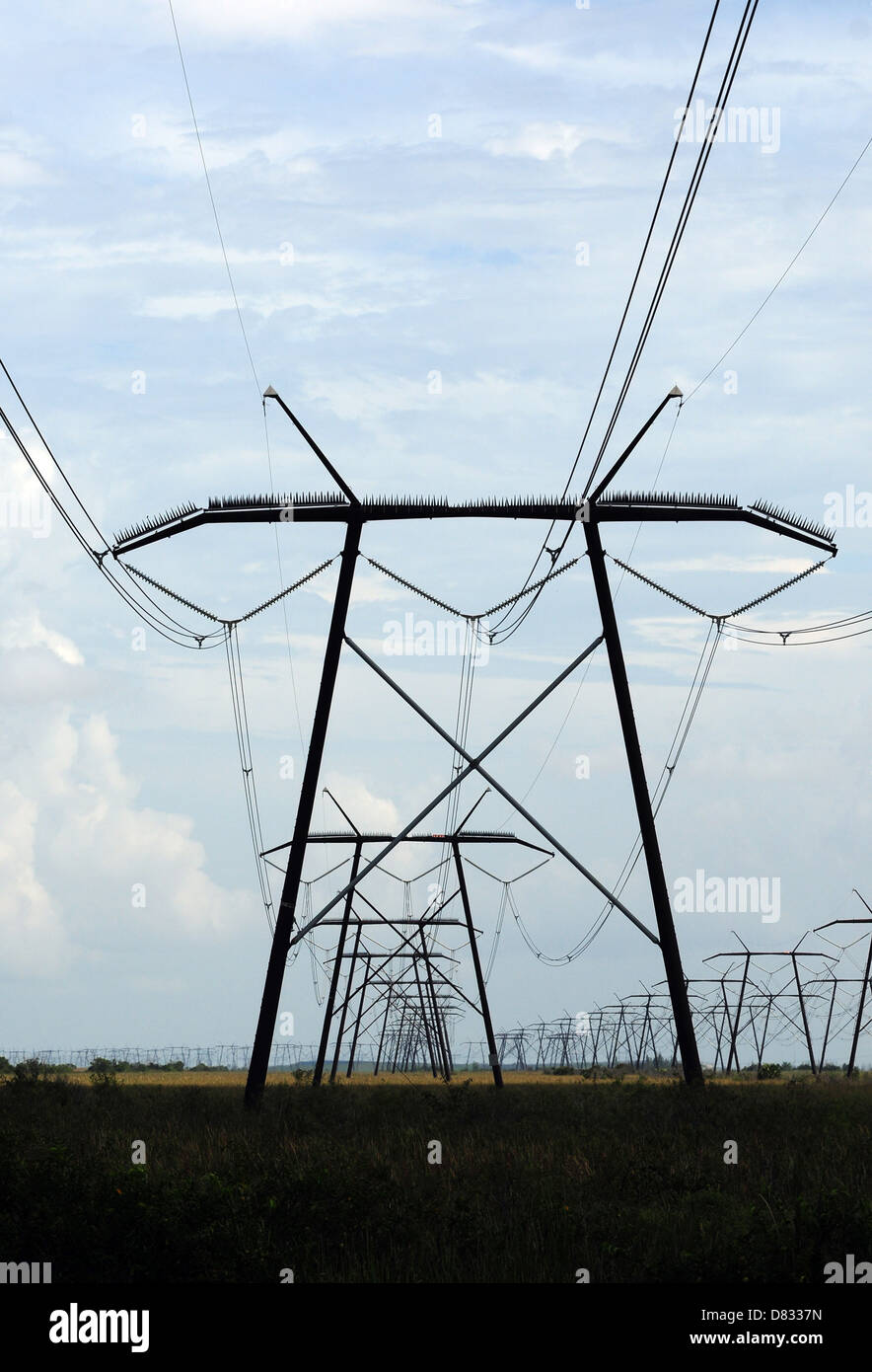 Electric power lines for the electric industry Stock Photo - Alamy