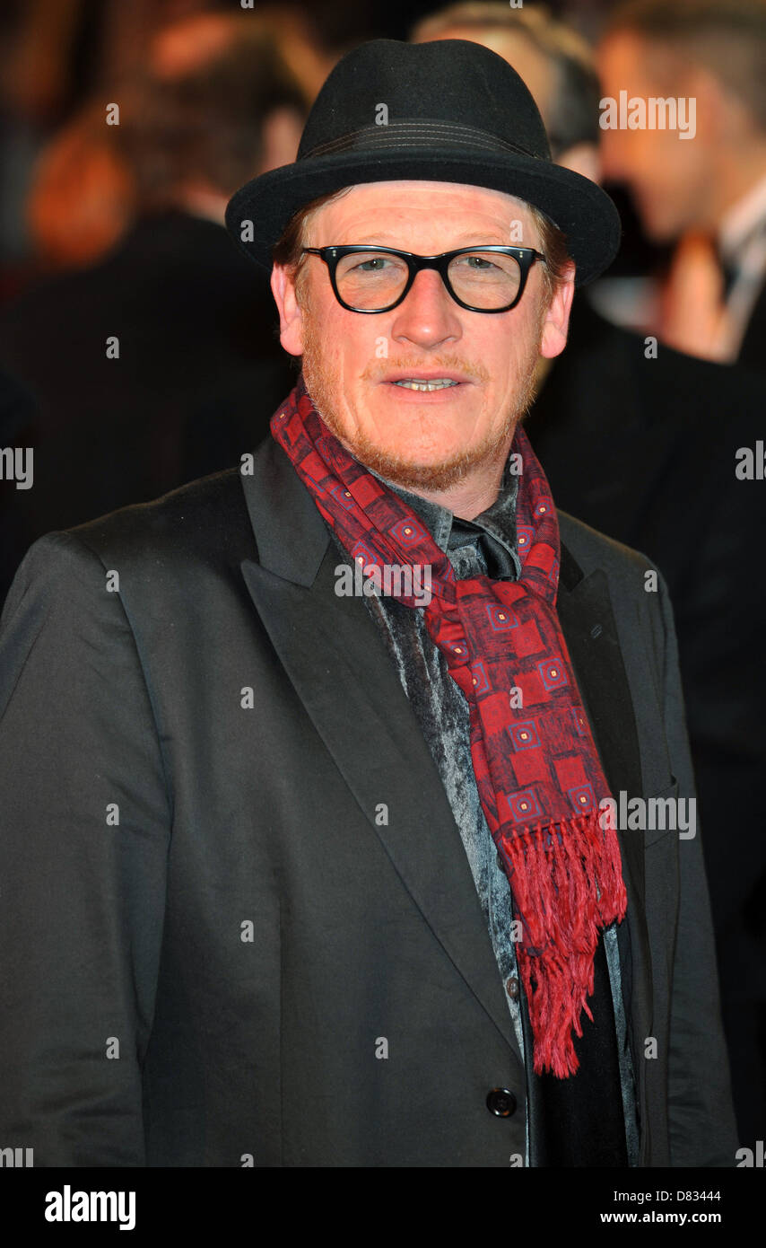 Geoff Bell and guest War Horse - UK film premiere held at the Odeon ...