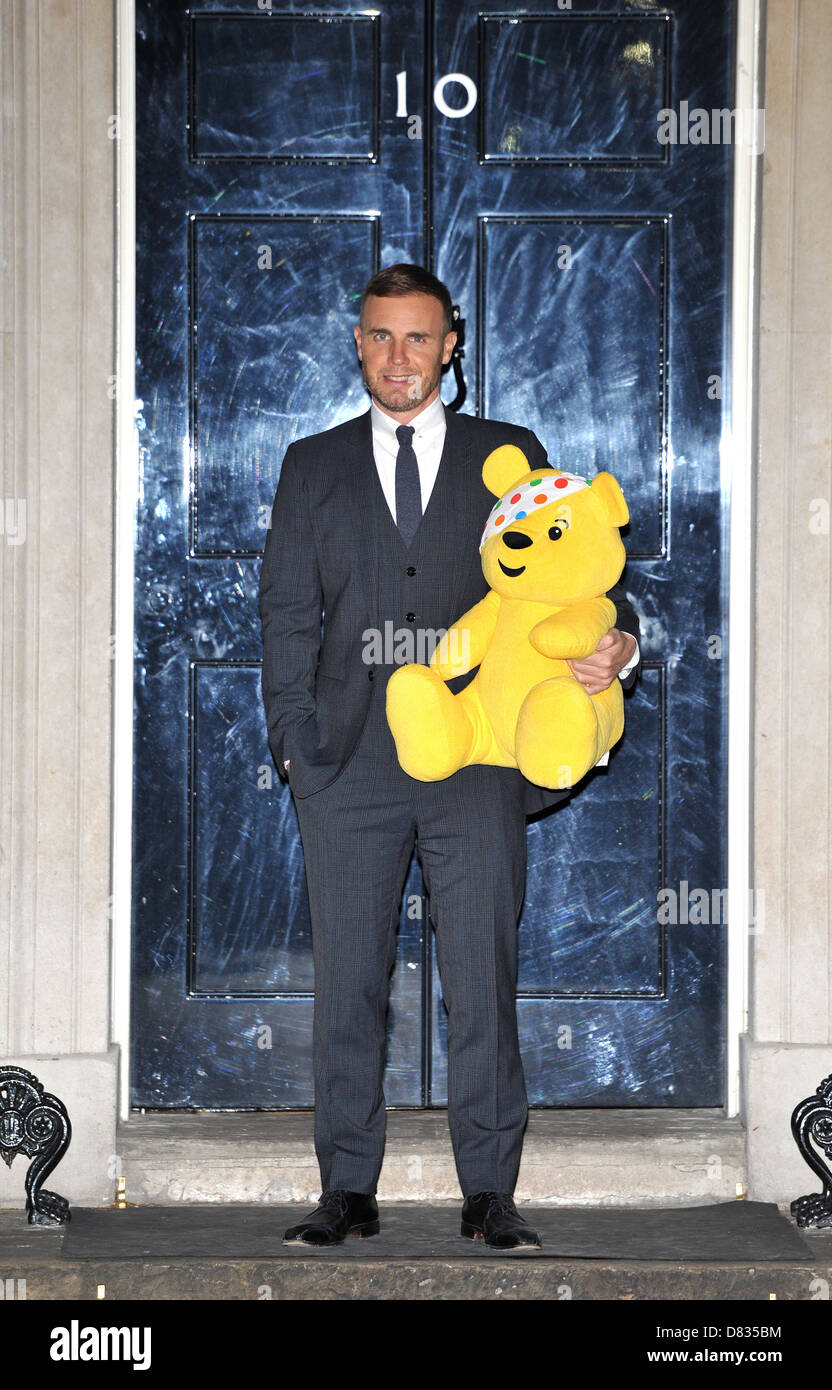 Gary Barlow Children In Need - drinks reception held at 10 Downing ...