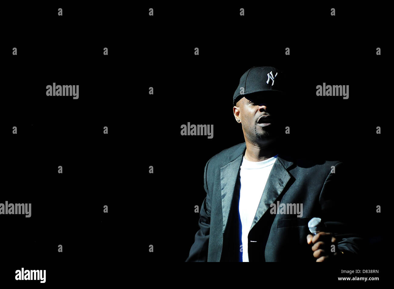 Case performing live during Love and Laughter Tour at James L Knight ...