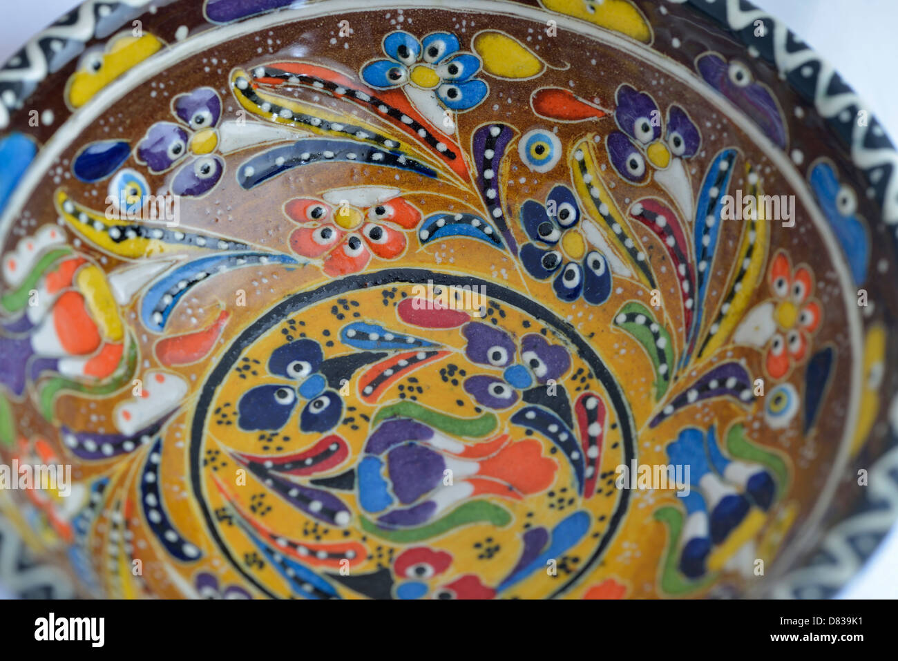 Traditional Bosnian pottery Stock Photo - Alamy