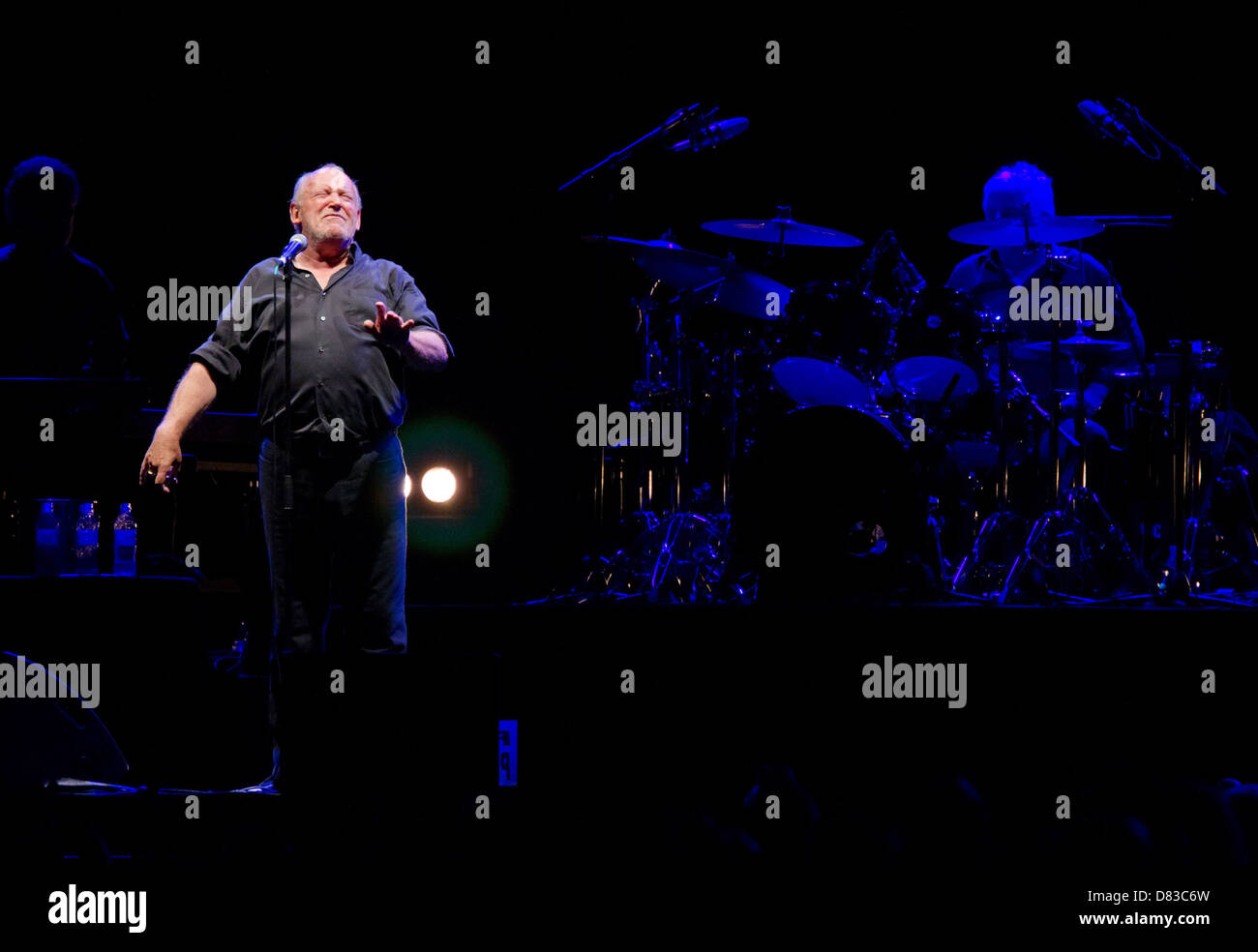 Joe Cocker performing live at Albufeira Pine Cliffs Summer Gala 2011 ...