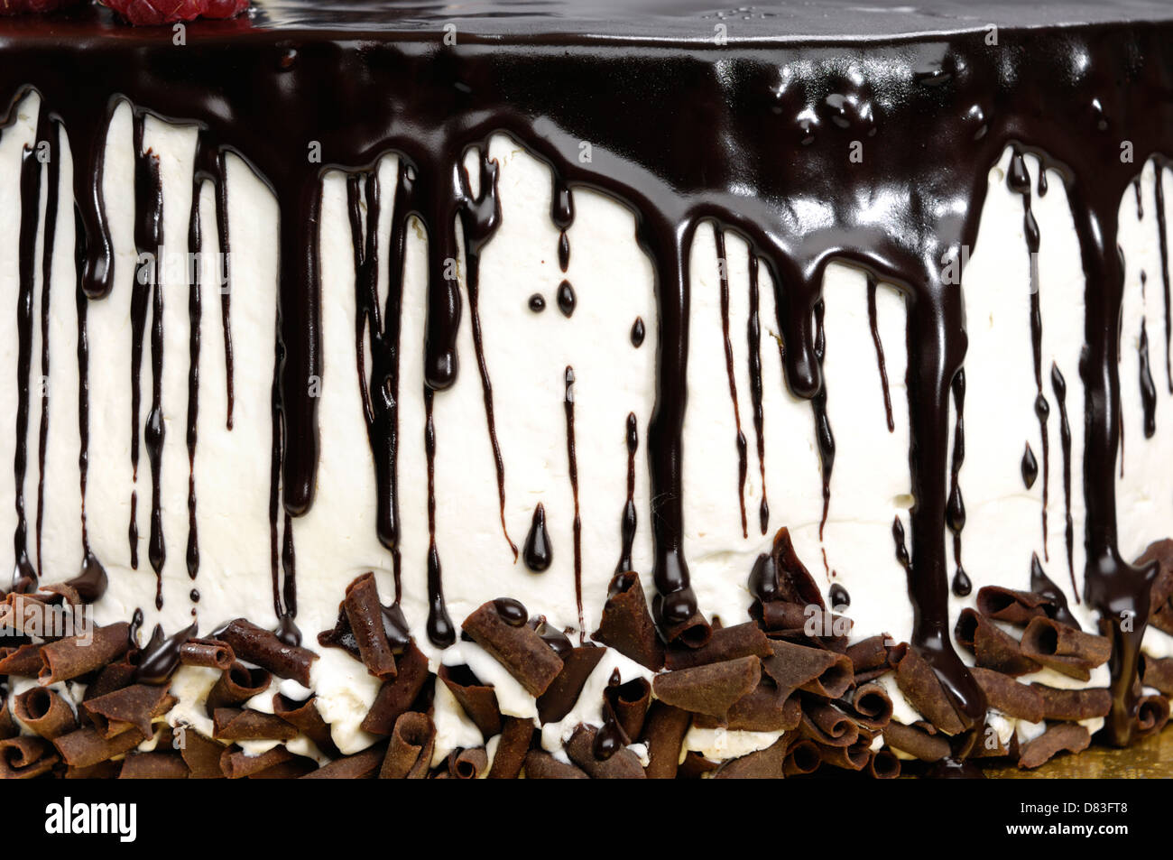 Dripping chocolate hi-res stock photography and images - Alamy