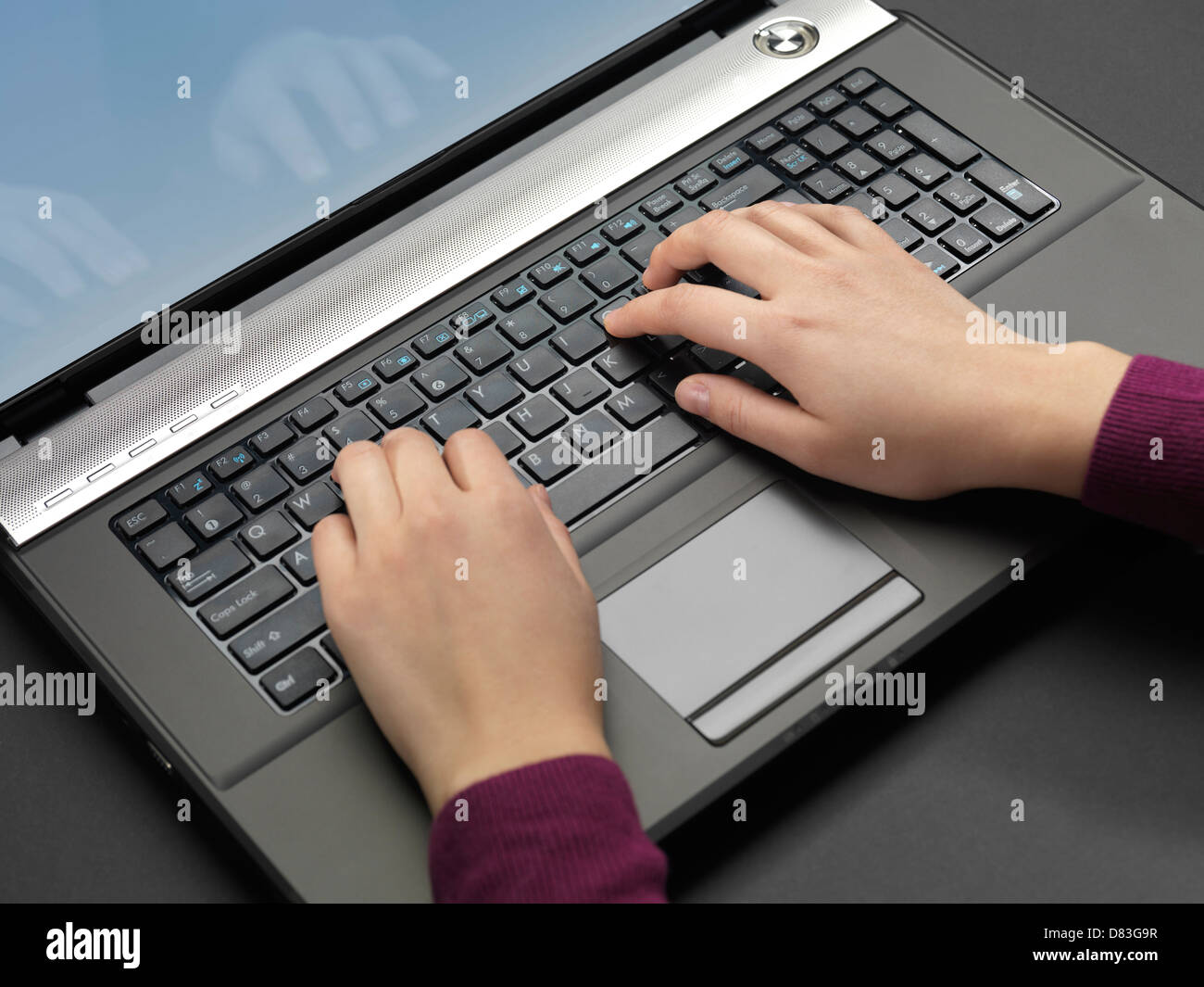 Typing use hi-res stock photography and images - Alamy