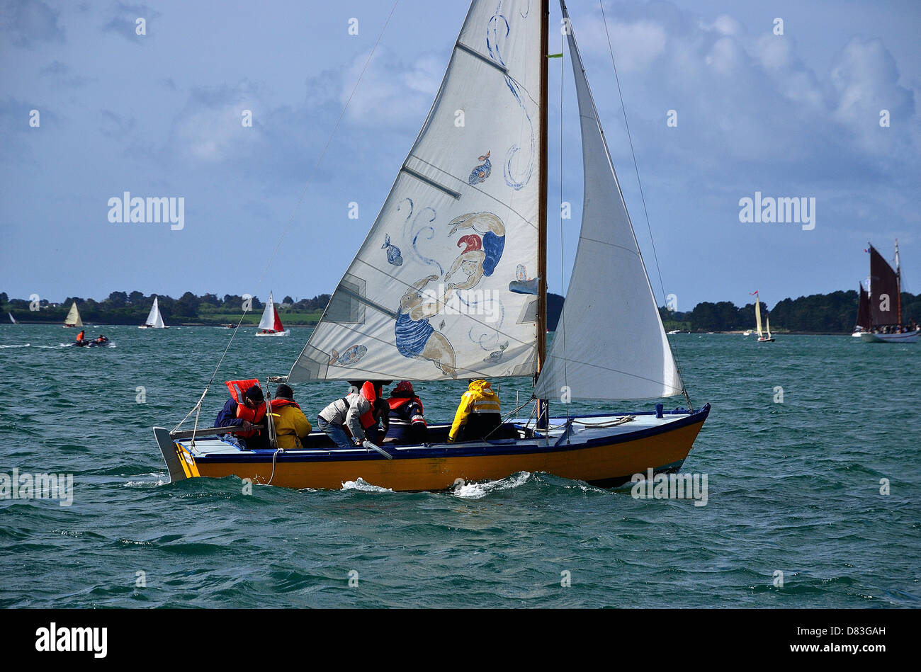 Boat name : ?, sailing in the Morbihan gulf, during maritime event ...