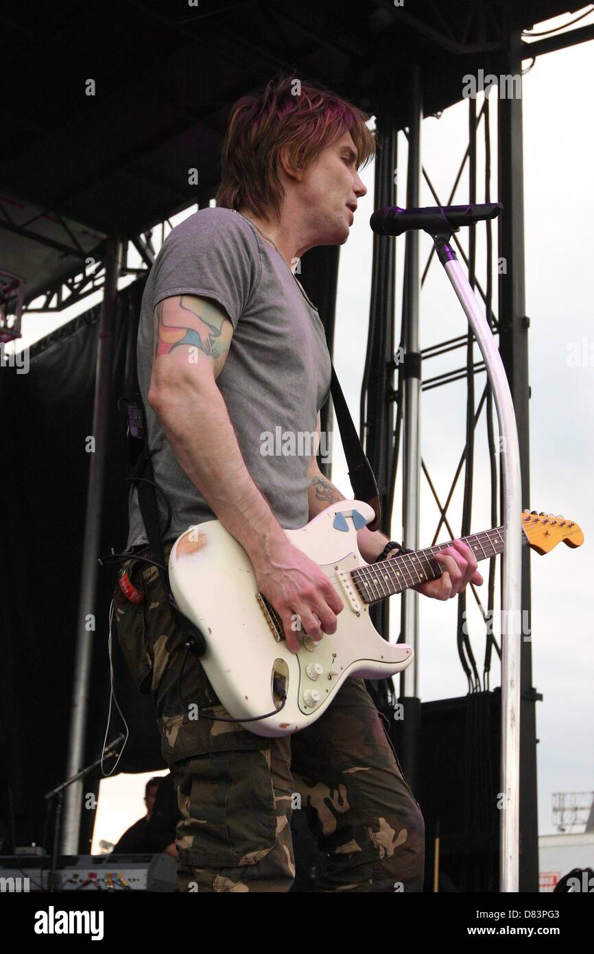 Baltimore, Maryland, USA. 17th May 2013. GOO GOO DOLLS perform in the ...