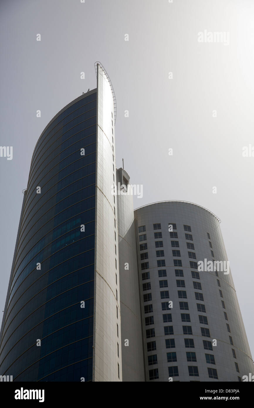 Manama buildings hi-res stock photography and images - Alamy