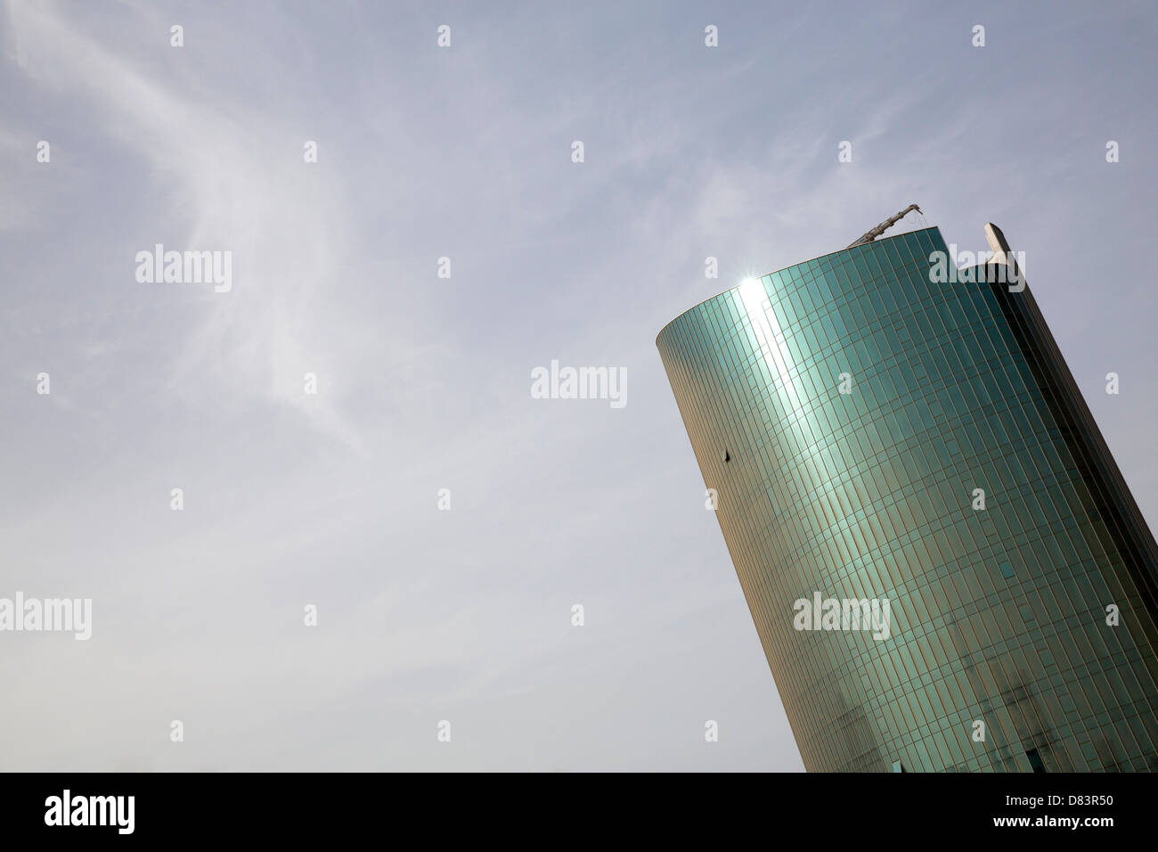 Bahrain diplomatic area architecture hi-res stock photography and ...