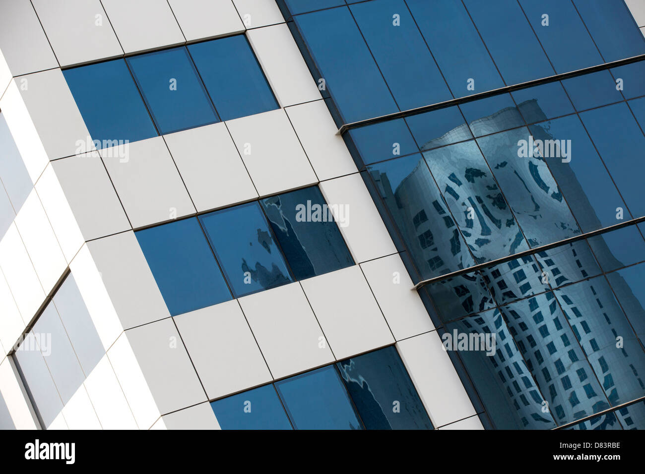 Bahrain diplomatic area architecture hi-res stock photography and ...