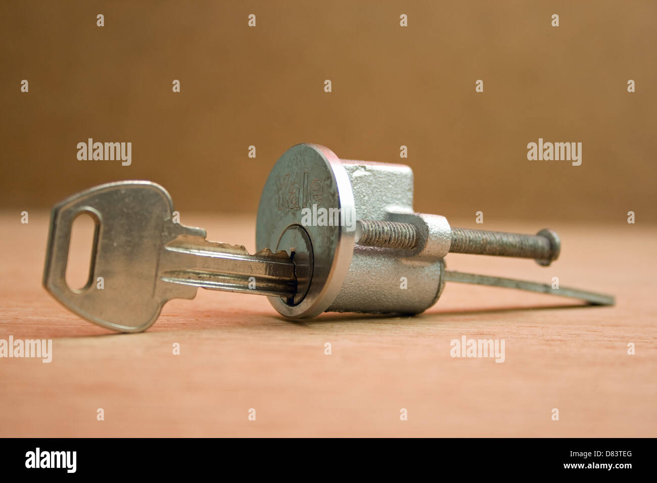 Cylinder lock hi-res stock photography and images - Alamy