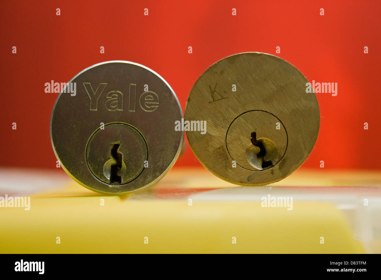 Cylinder locks hi-res stock photography and images - Alamy