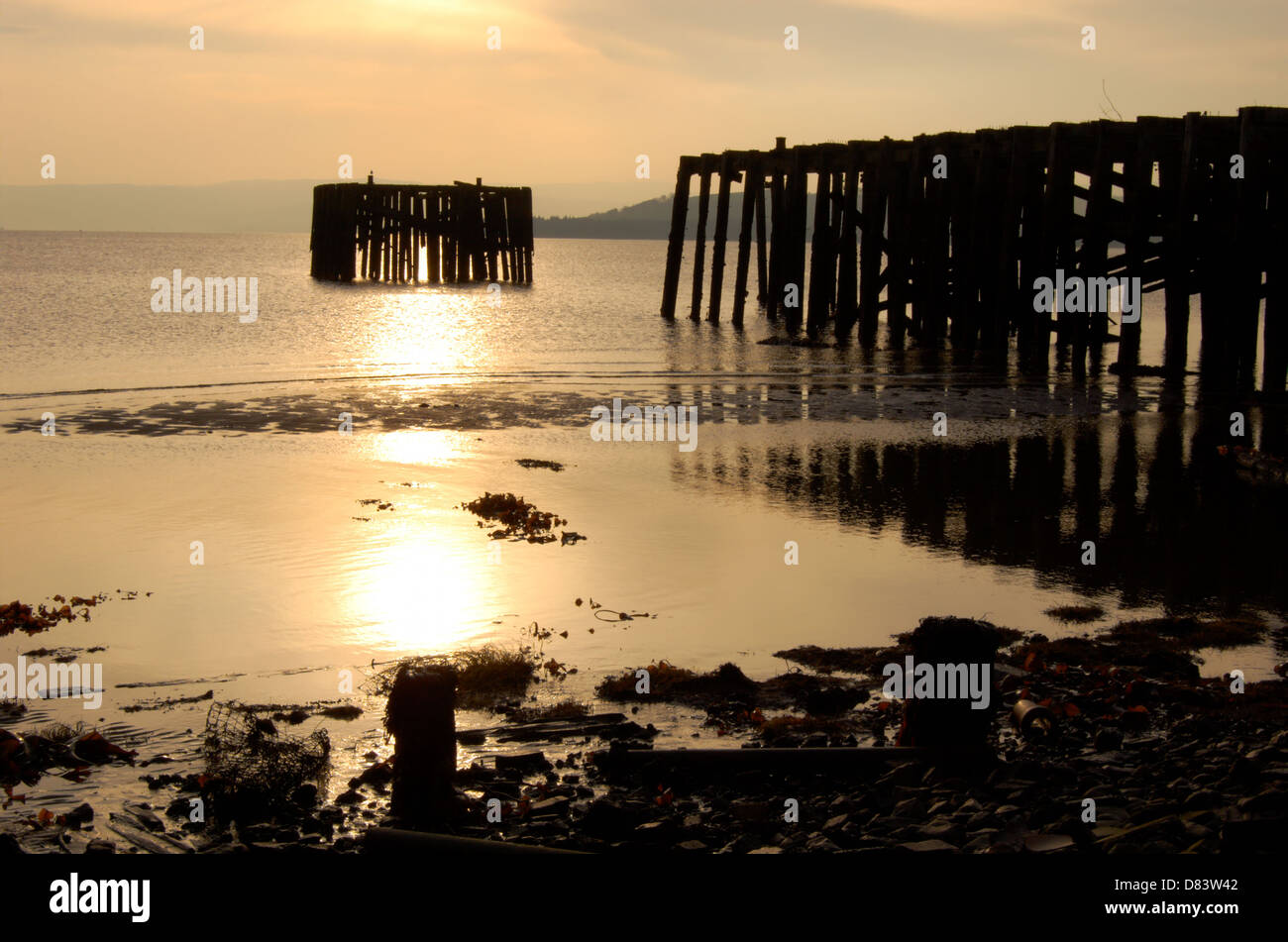 Pier at Craigendoran on the Firth of Clyde, Scotland Stock Photo - Alamy