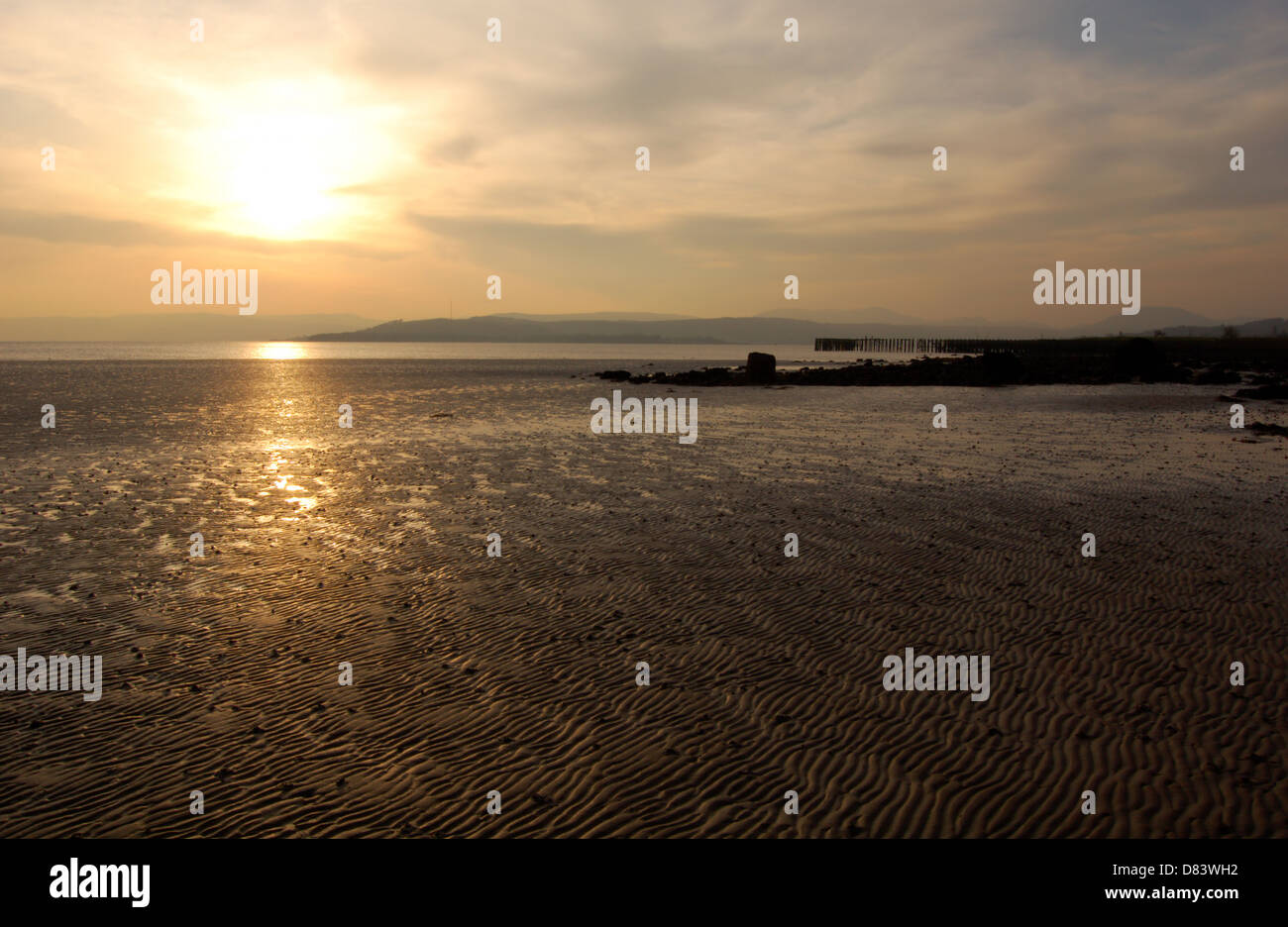 Craigendoran pier hi-res stock photography and images - Alamy